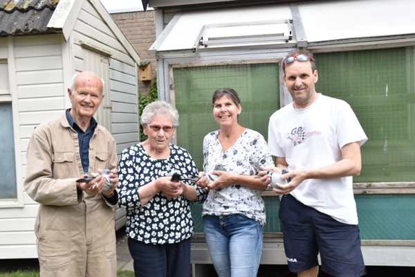 Team Vennix-pigeons.nl